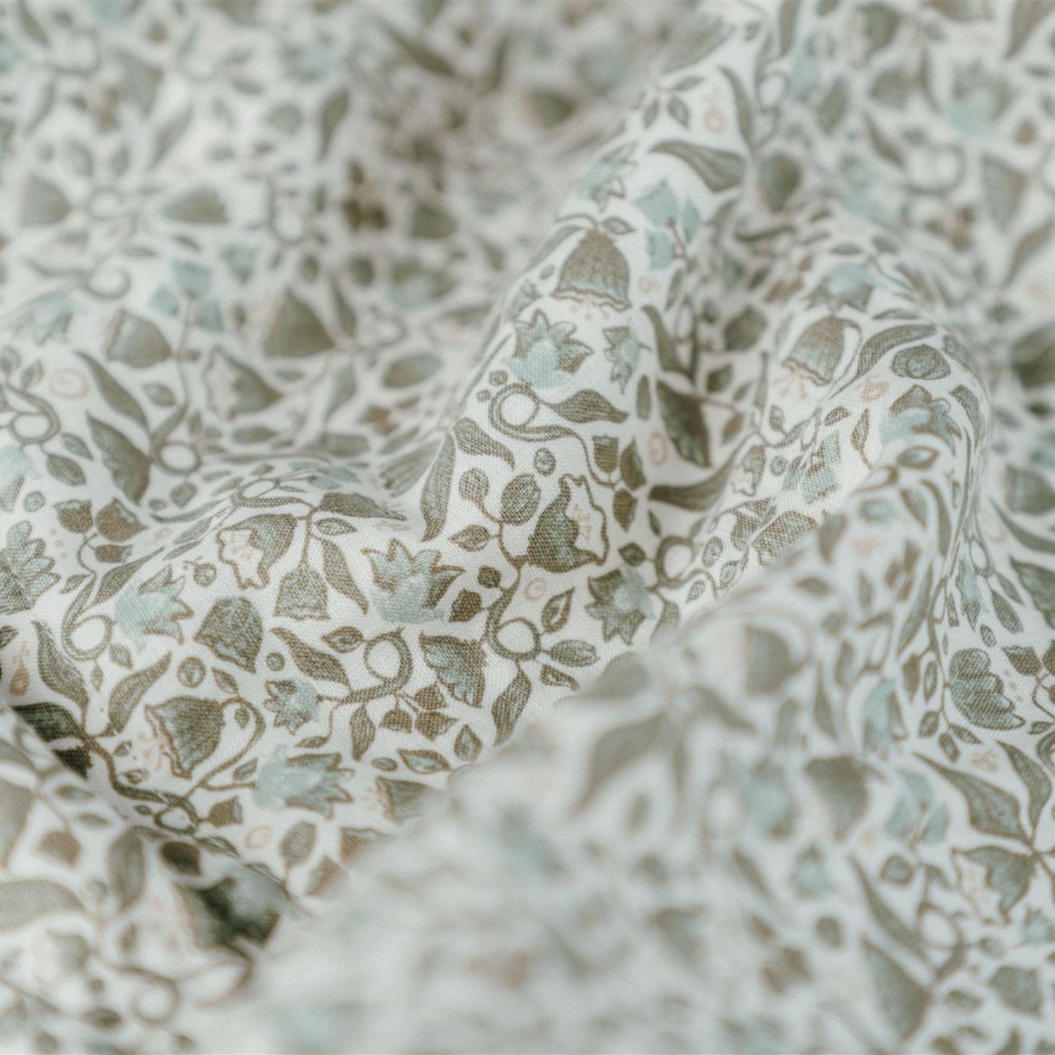 Evelyn Collection - Floral Print Bedding – Foxtrot Home