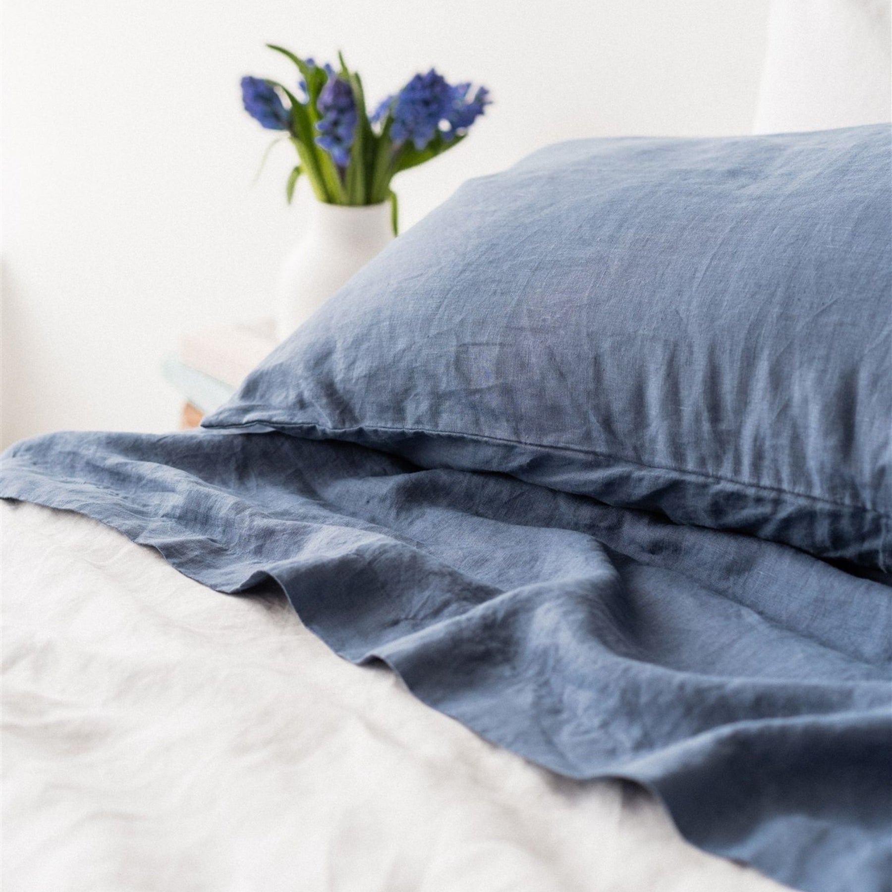 Coastal Blue Linen Sheets Set – Foxtrot Home