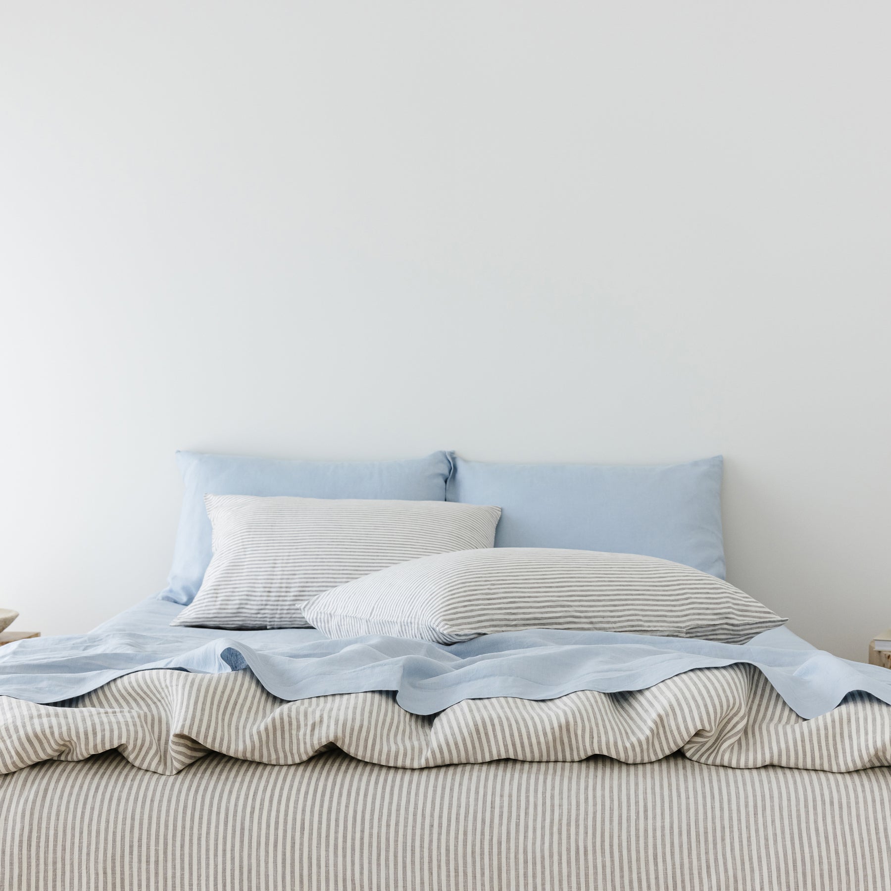 Powder Blue Linen Pillowcases – Foxtrot Home